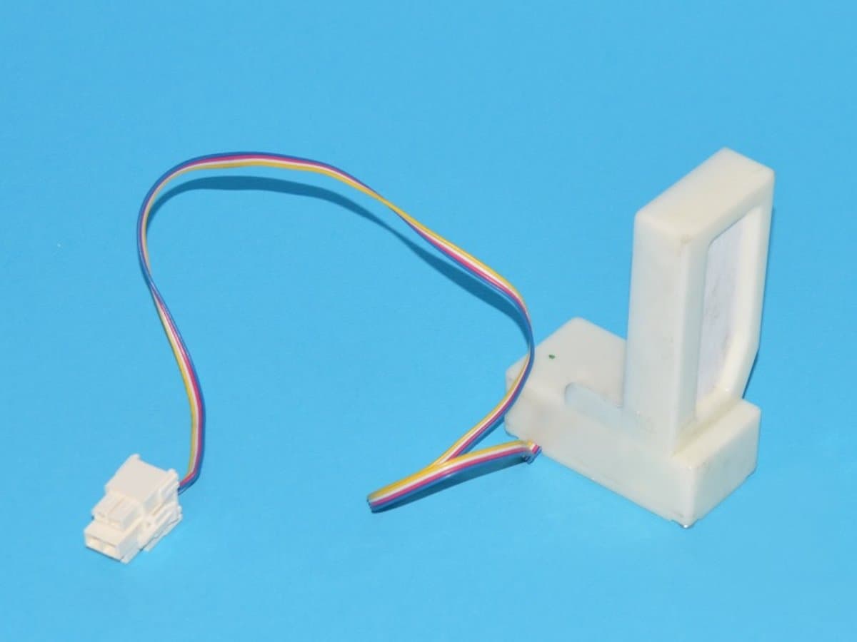 Hisense Fridge & Freezer Electric Wind Gate/Air Damper - K2025979